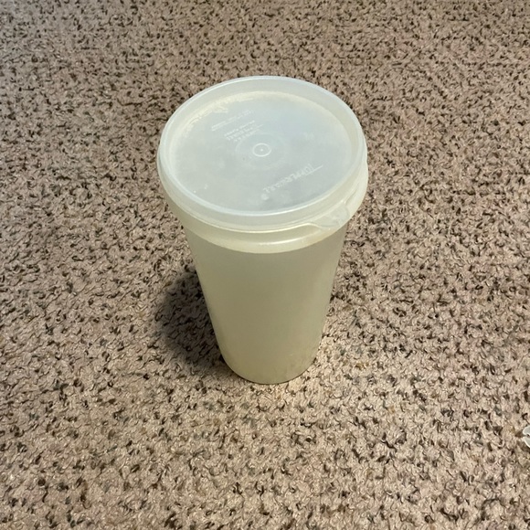 Tupperware | Kitchen | Tupperware Tall And Cylinder | Poshmark